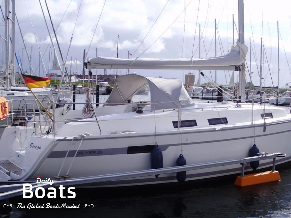 2013 Bavaria 32 Cruiser for sale. View price, photos and Buy 2013 ...