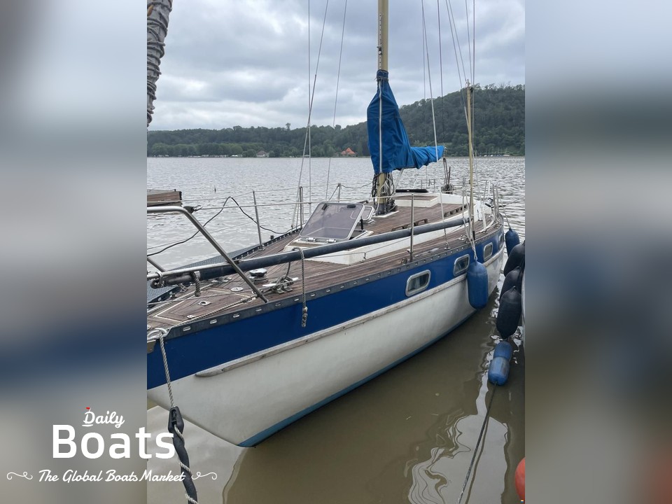 1978 Genzel Phantom 31 for sale. View price, photos and Buy 1978 Genzel ...