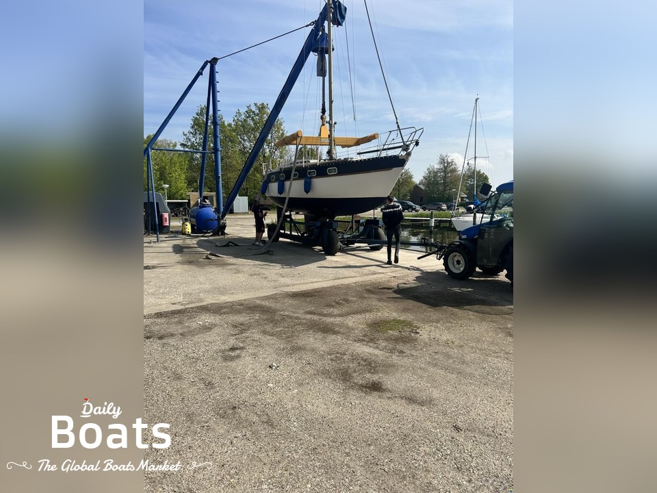 1978 Genzel Phantom 31 for sale. View price, photos and Buy 1978 Genzel ...