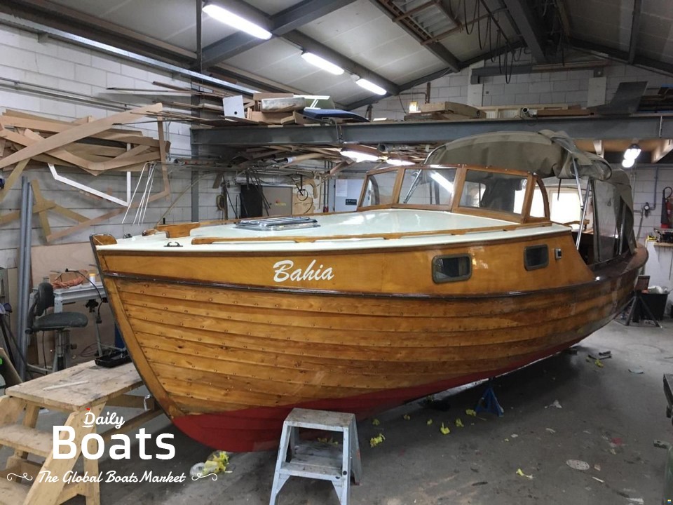 1975 Unknown Overnaadse Houten Spitsgatter for sale. View price, photos ...