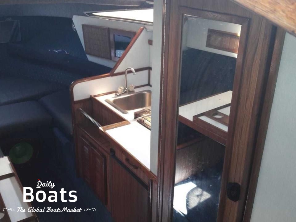 1988 Sea Ray 268 Sundancer for sale. View price, photos and Buy 1988 ...