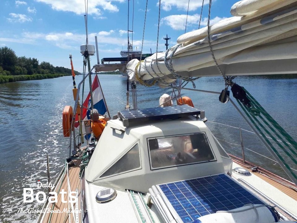 1984 Bianca Yachts 111 for sale. View price, photos and Buy 1984 Bianca ...