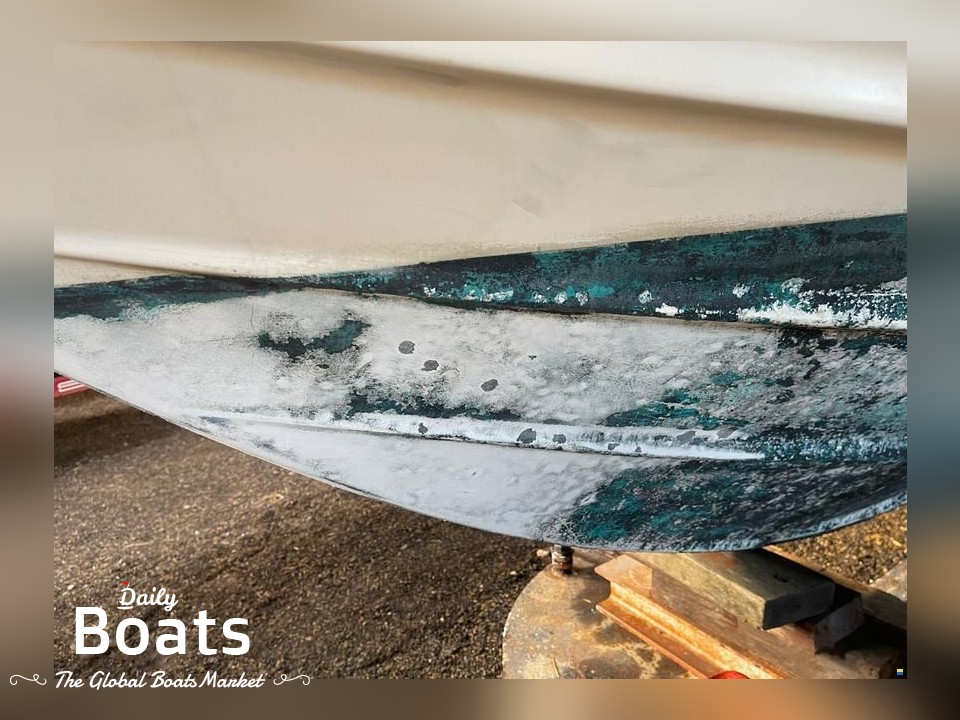 1991 Bénéteau Antares 1020 Diesel Fly à vendre. Voir le prix, les ...