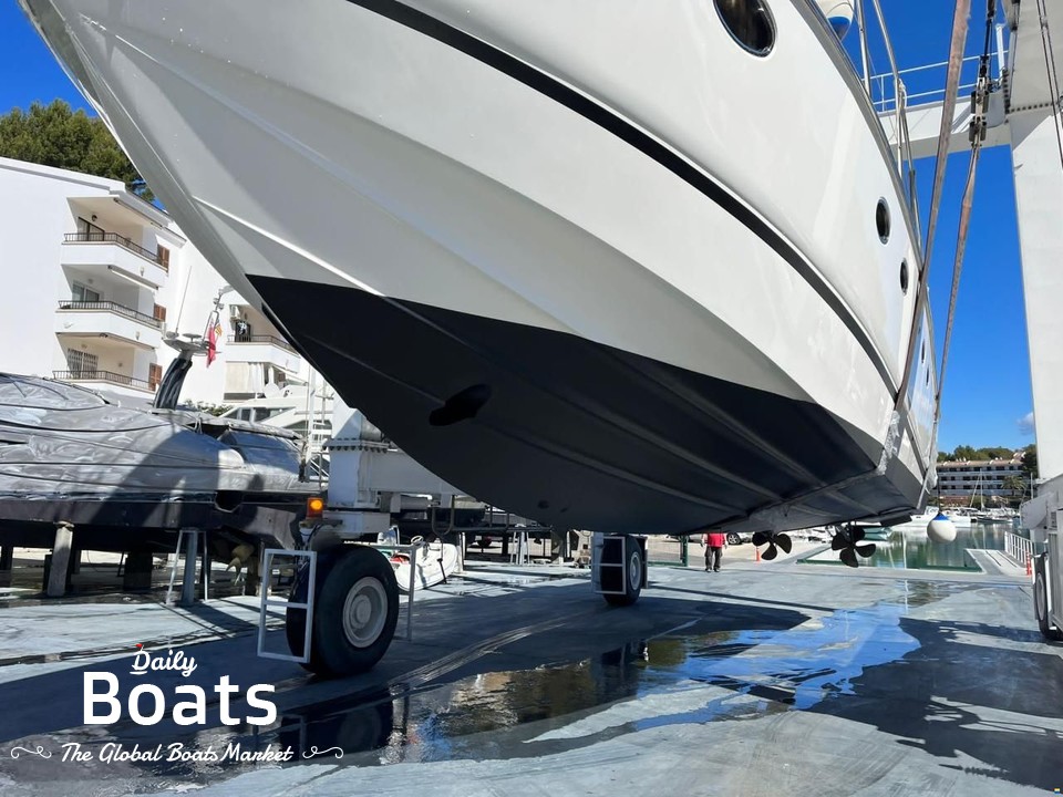 2006 Princess V48 for sale. View price, photos and Buy 2006 Princess ...