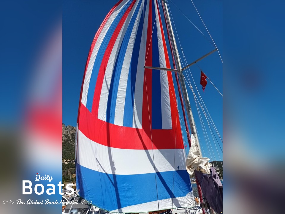 1977 Helmsman Opus 35 for sale. View price, photos and Buy 1977 ...