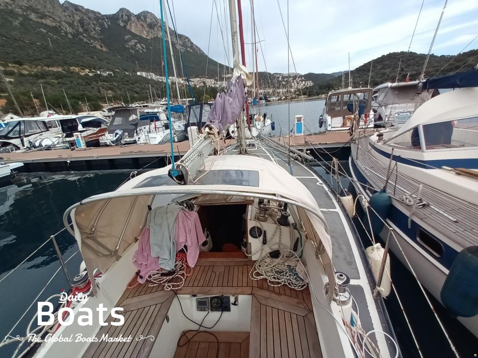 1977 Helmsman Opus 35 for sale. View price, photos and Buy 1977 ...