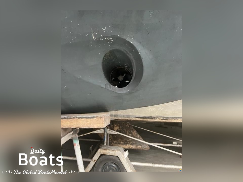 2017 Sessa 44 Ht Mit Hydr. Badeplattform for sale. View price, photos ...