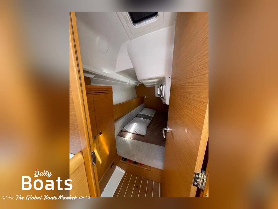 2015 Jeanneau Sun Odyssey 33I for sale. View price, photos and Buy 2015 Jeanneau Sun Odyssey 33I ...