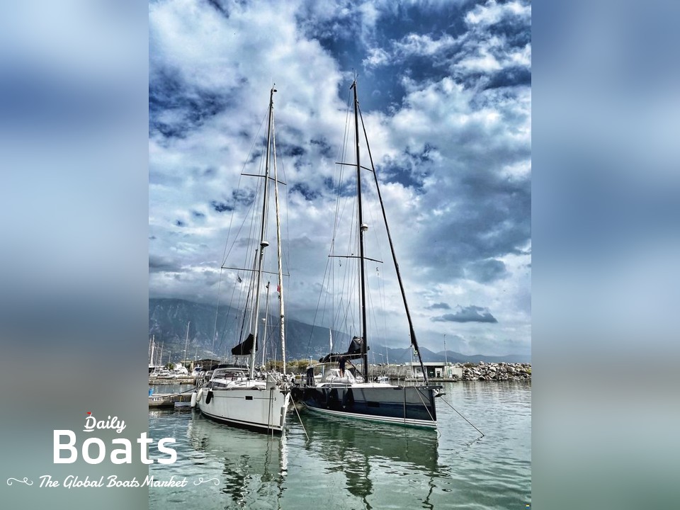 2019 Solaris 50 #43 for sale. View price, photos and Buy 2019 Solaris ...