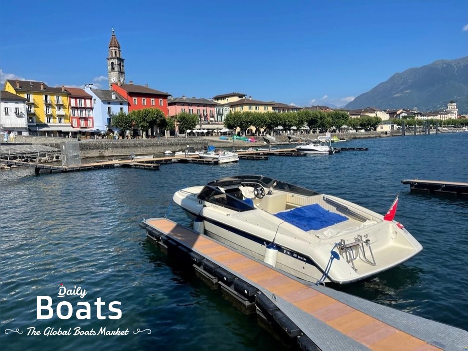 2000 Tony Giugliano Capri 22 Junior for sale. View price, photos and ...