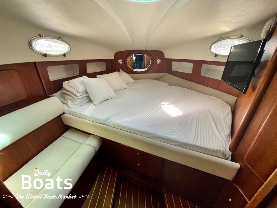 2008 Gulf Craft Ambassador 32 for sale. View price, photos and Buy 2008 ...