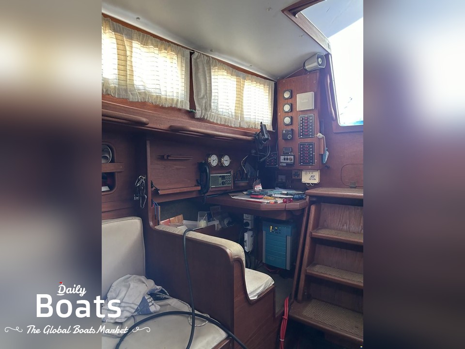 1995 Moody Vertue 2 5 Ton Sloop for sale. View price, photos and Buy ...