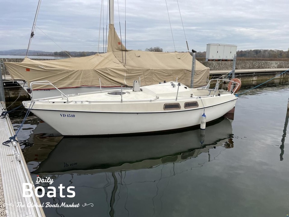 1979 Etap Yachting 22 for sale. View price, photos and Buy 1979 Etap ...