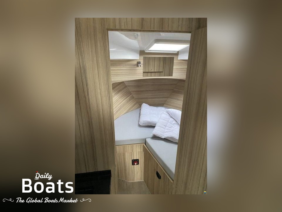 2021 Stillo Yachts 30 Mit Wunderschonem Liegeplatz for sale. View price ...