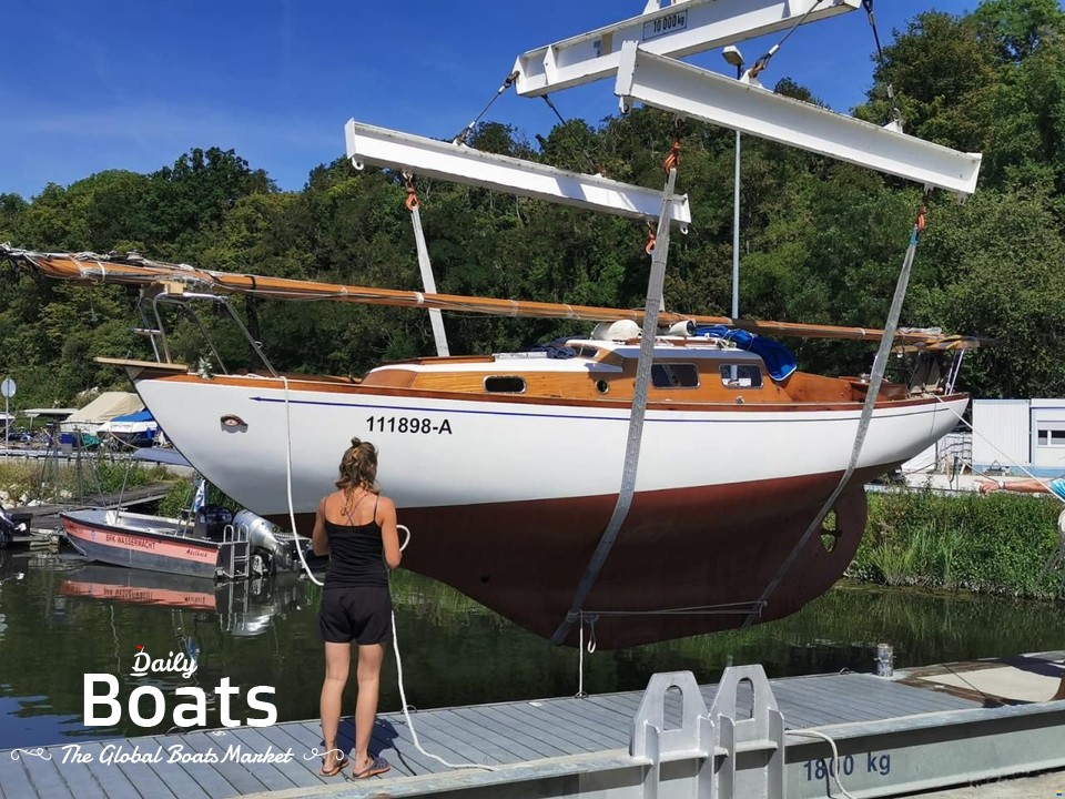 1972 Hallberg-Rassy Pacific 28 (P28) for sale. View price, photos and ...