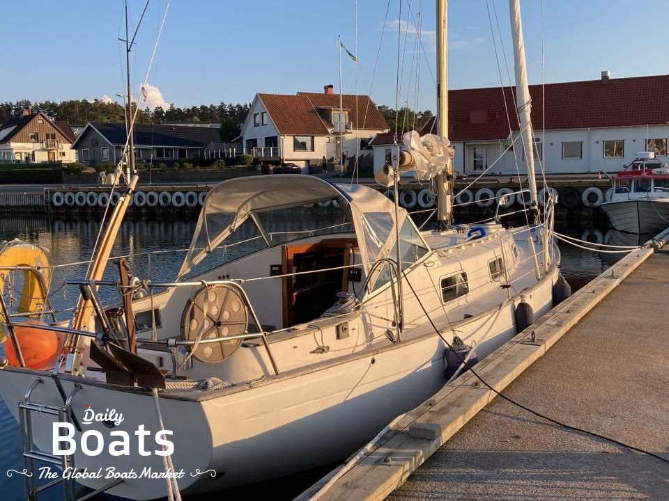1976 Hallberg-Rassy Monsun 31 for sale. View price, photos and Buy 1976 ...