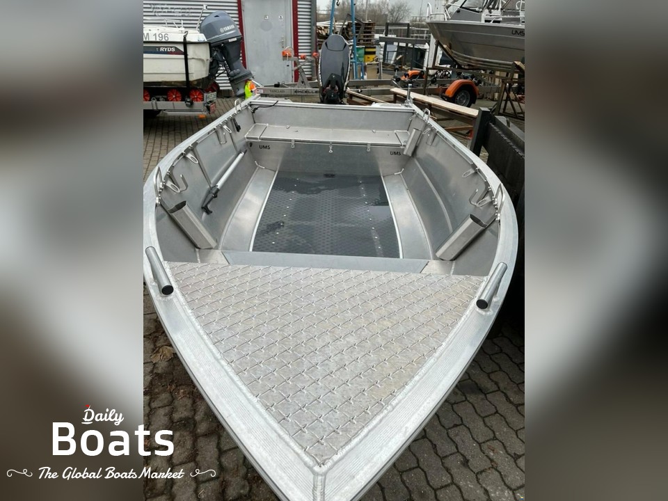 2019 UMS-Boat 410. Trimmklappen. Gps. Tiefenmesser for sale. View price ...