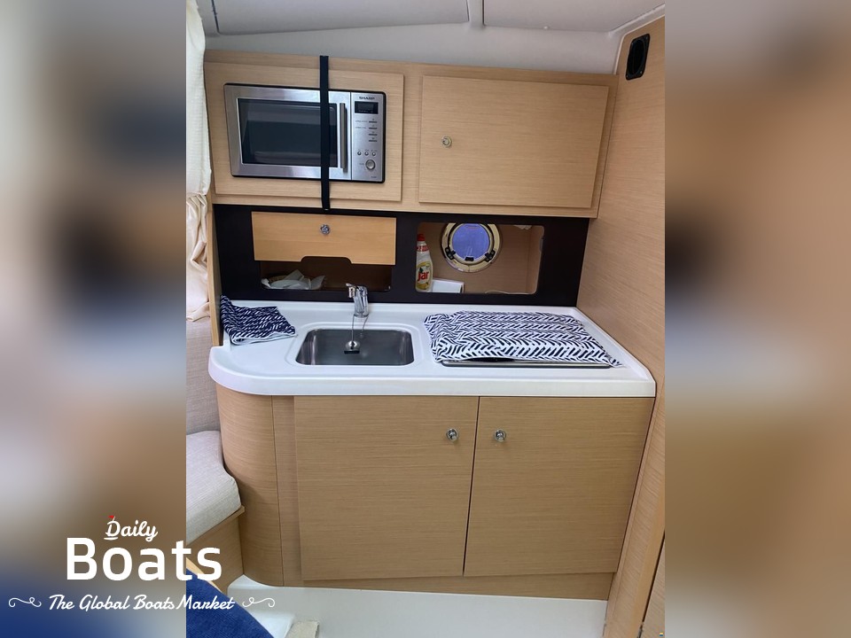 2009 Bénéteau Monte Carlo 32 Ht for sale. View price, photos and Buy ...