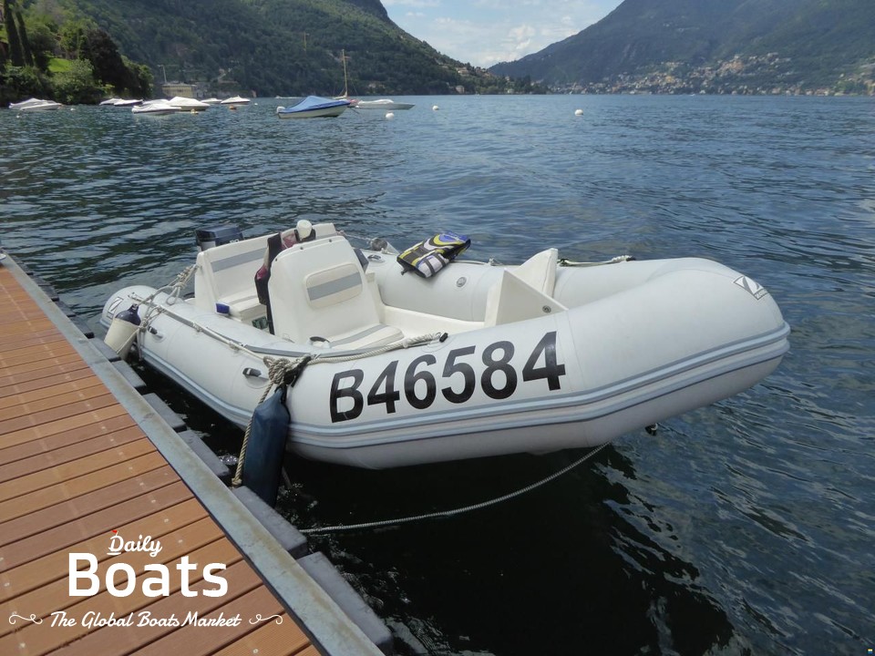 2000 Zodiac Yachtline 500 Rl for sale. View price, photos and Buy 2000 ...