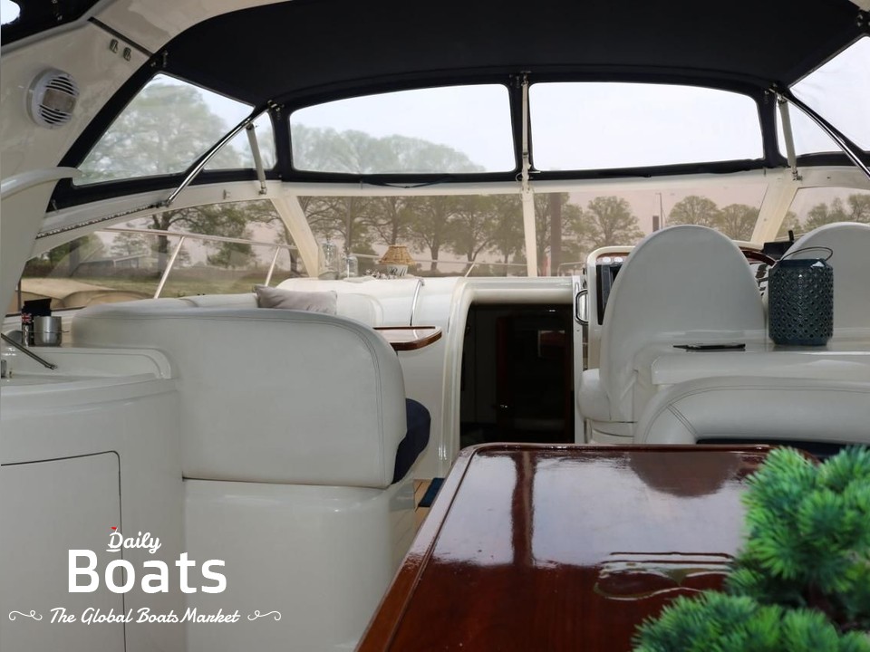 2000 Princess V42 for sale. View price, photos and Buy 2000 Princess ...