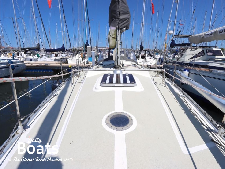 1985 Sirena 38 for sale. View price, photos and Buy 1985 Sirena 38 #472926