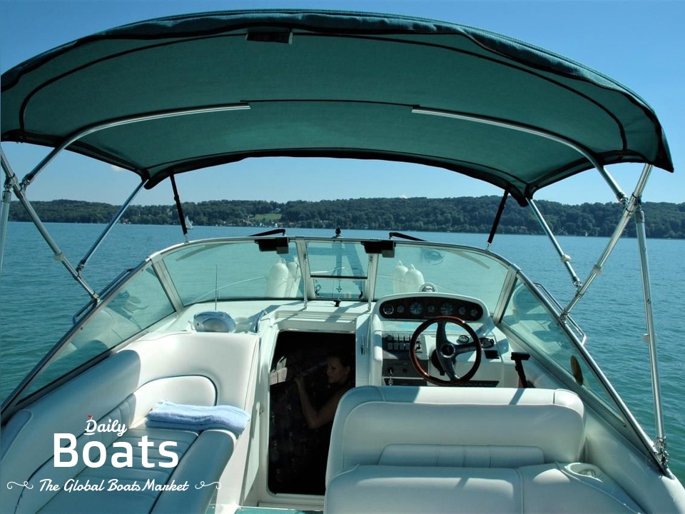 1996 Sea Ray Sundancer 270 Da for sale. View price, photos and Buy 1996 ...