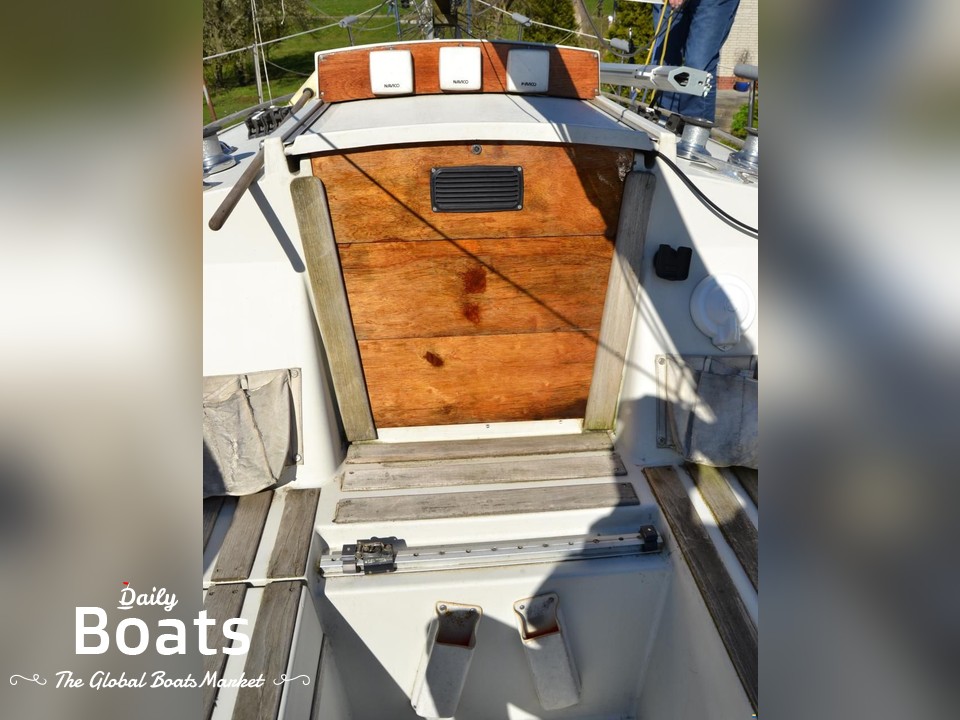 1987 Sadler 29 for sale. View price, photos and Buy 1987 Sadler 29 #473176