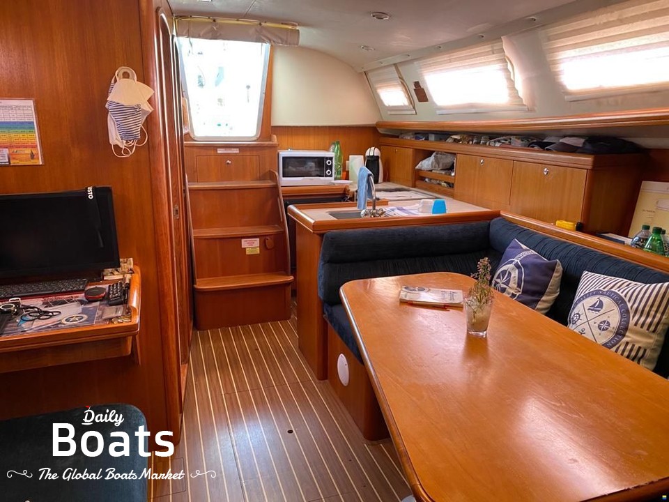 2005 Hunter 33 for sale. View price, photos and Buy 2005 Hunter 33 #473610