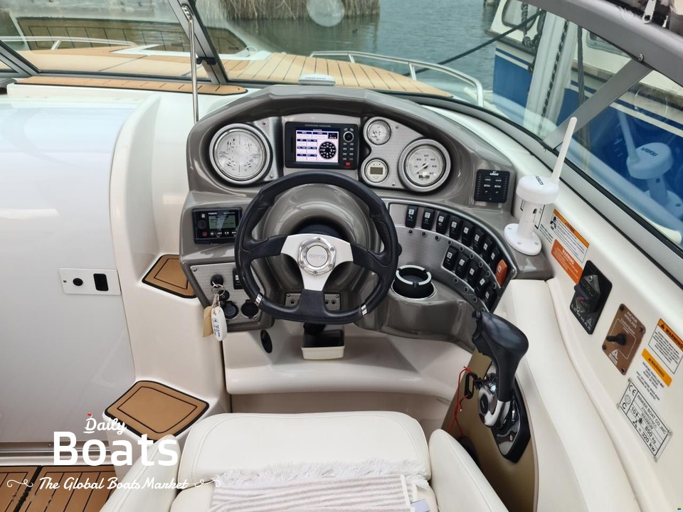 2011 Rinker Captiva 276 Cc for sale. View price, photos and Buy 2011 ...