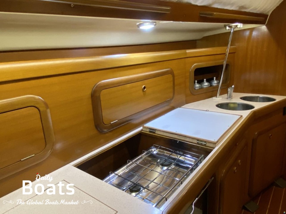 2004 Grand Soleil 46.3 for sale. View price, photos and Buy 2004 Grand ...