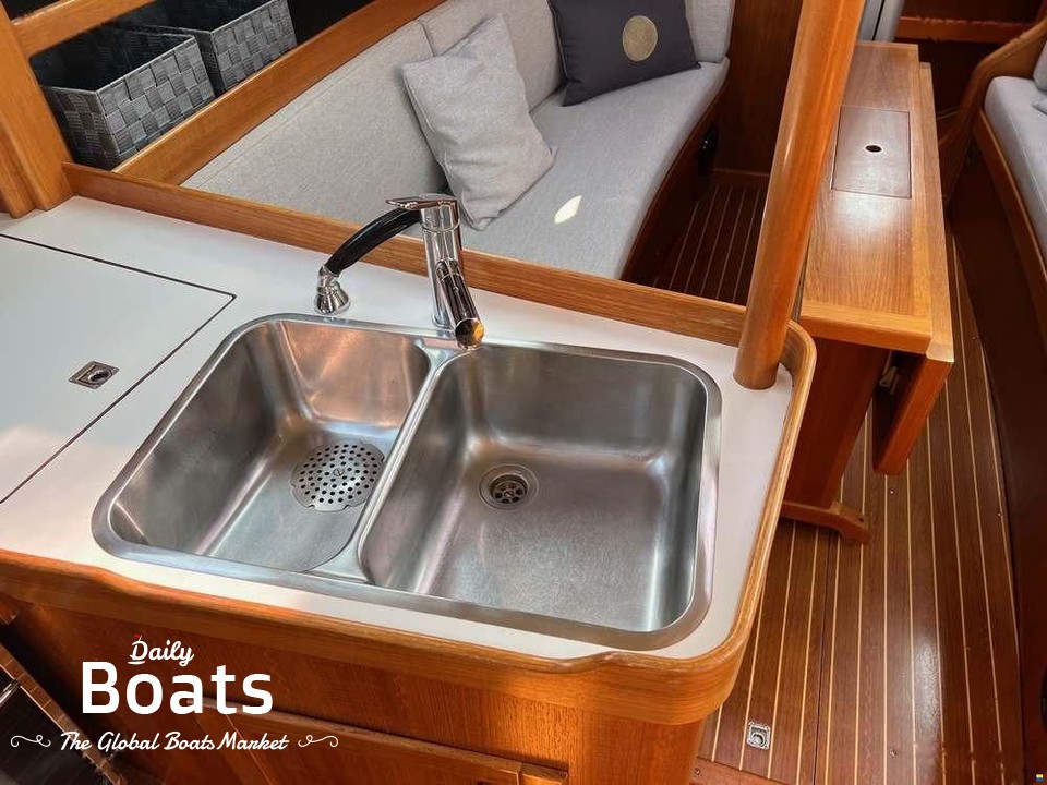 1999 Comfortina (SE) 35 for sale. View price, photos and Buy 1999 ...