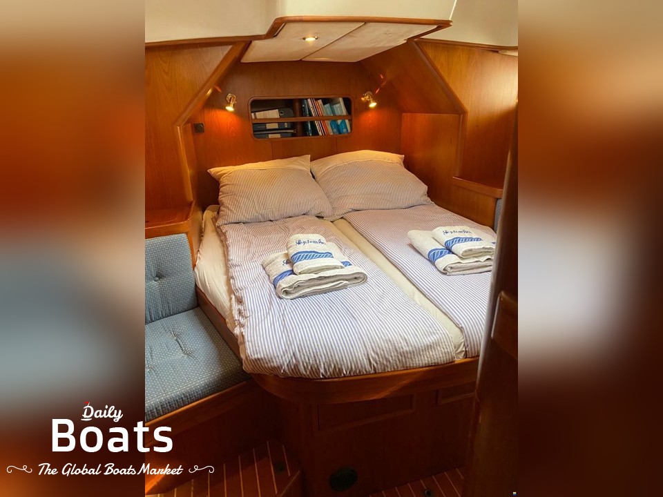 1995 Conyplex Contest 43 for sale. View price, photos and Buy 1995 ...