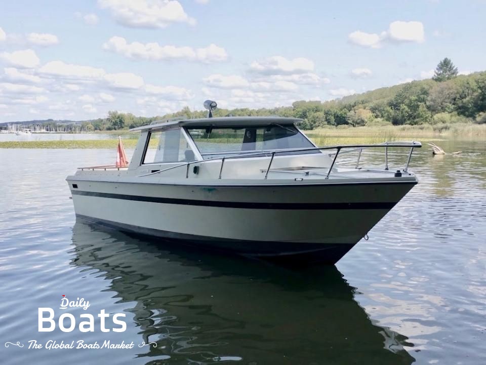 Slickcraft Ss 235 Hardtop for sale. View price, photos and Buy ...