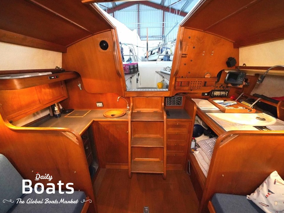 1984 LM Boats Mermaid 315 for sale. View price, photos and Buy 1984 LM ...