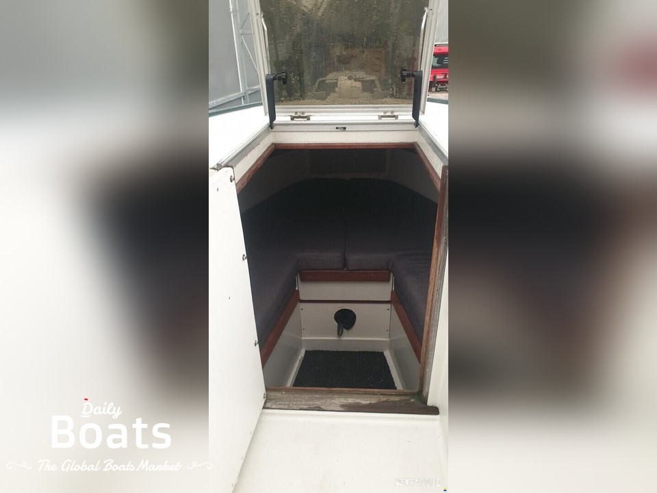 1989 Stamas 255 Tarpon for sale. View price, photos and Buy 1989 Stamas ...