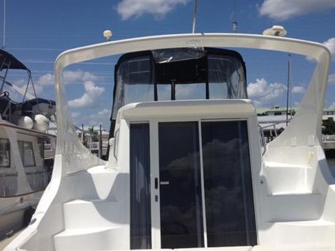 1998 Carver 35 Mariner for sale. View price, photos and Buy 1998 Carver ...