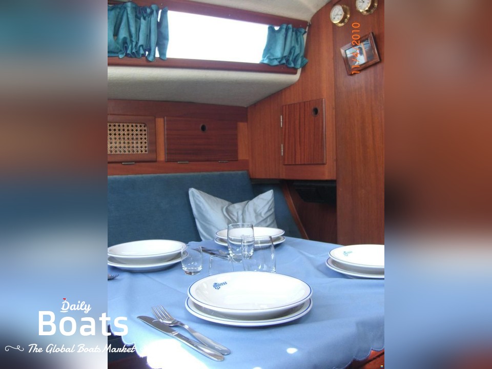 1971 Hallberg-Rassy Mistress 32 for sale. View price, photos and Buy ...