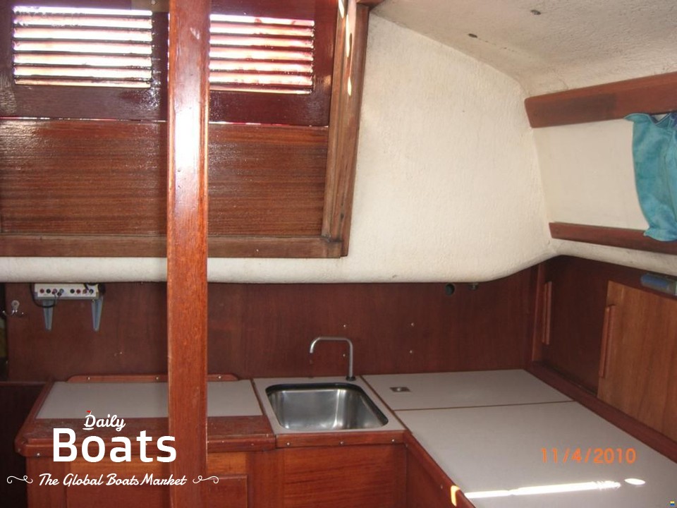 1971 Hallberg-Rassy Mistress 32 for sale. View price, photos and Buy ...