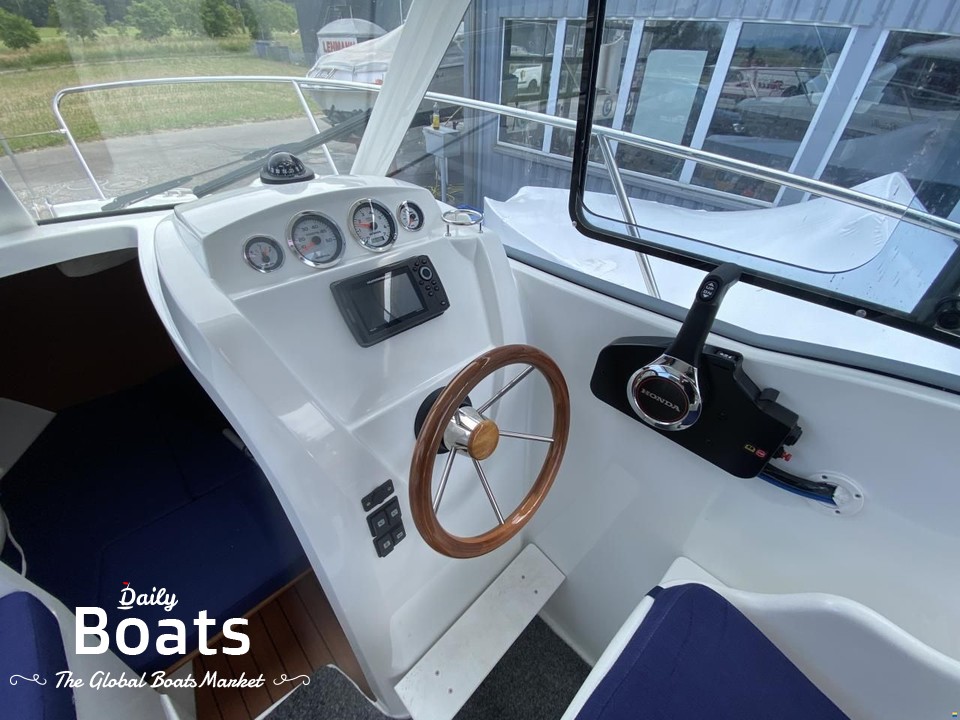 Bénéteau Antares 5.80 for sale. View price, photos and Buy Bénéteau ...
