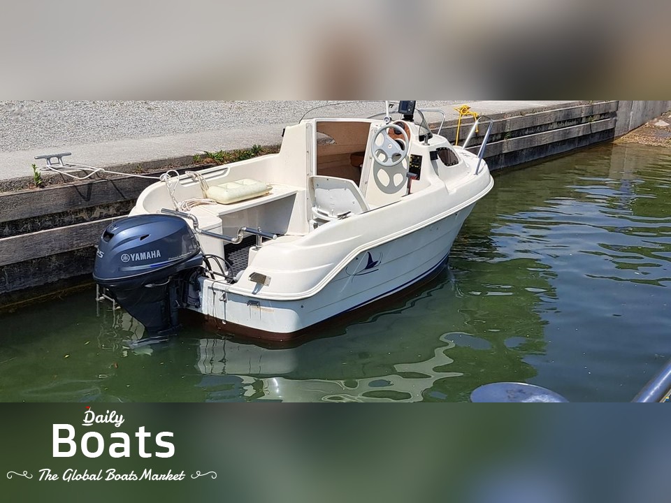 2002 Quicksilver Qs 420 Cabin for sale. View price, photos and Buy 2002 ...