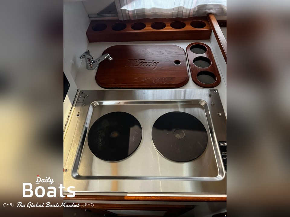 1990 Windy 7800 for sale. View price, photos and Buy 1990 Windy 7800 #474959