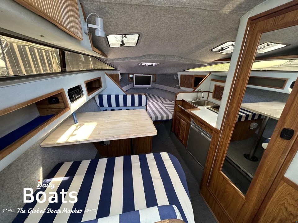 1988 Sea Ray 268 Sundancer for sale. View price, photos and Buy 1988 ...