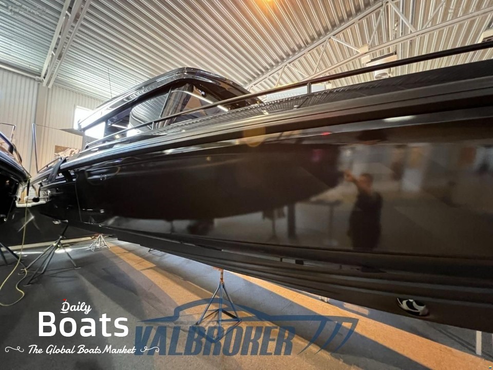 2023 Axopar Brabus Shadow 900 Black Ops for sale. View price, photos ...