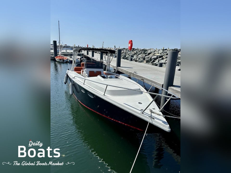 1989 Donzi Marine F-33 Cuddy Cabin for sale. View price, photos and Buy ...