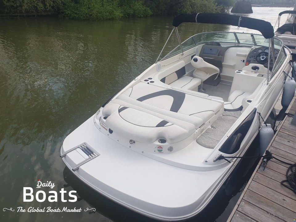 2006 Rinker 262 Cc for sale. View price, photos and Buy 2006 Rinker 262 ...