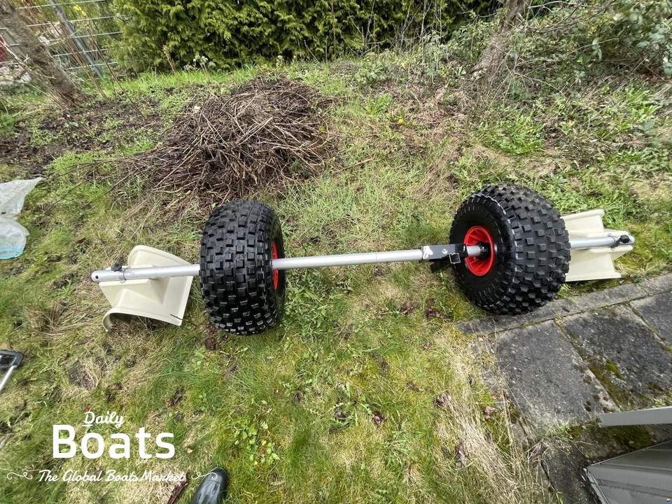 2012 Topcat K3 à vendre. Voir le prix, les photos et Acheter 2012 ...