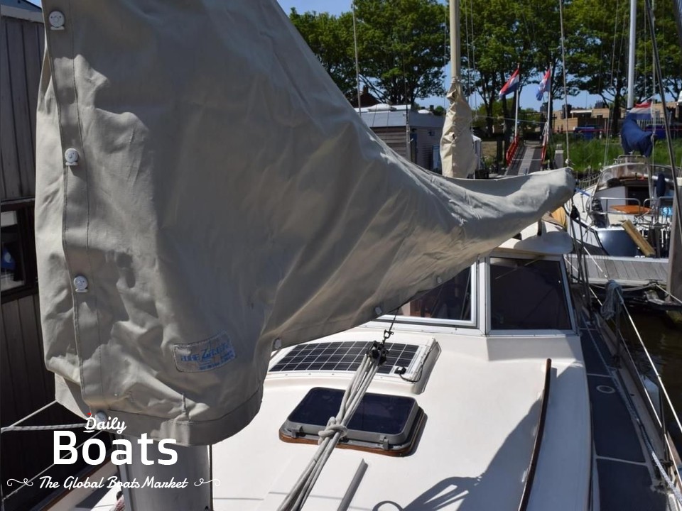 1975 Hallberg-Rassy Rasmus 35 Ketch for sale. View price, photos and ...