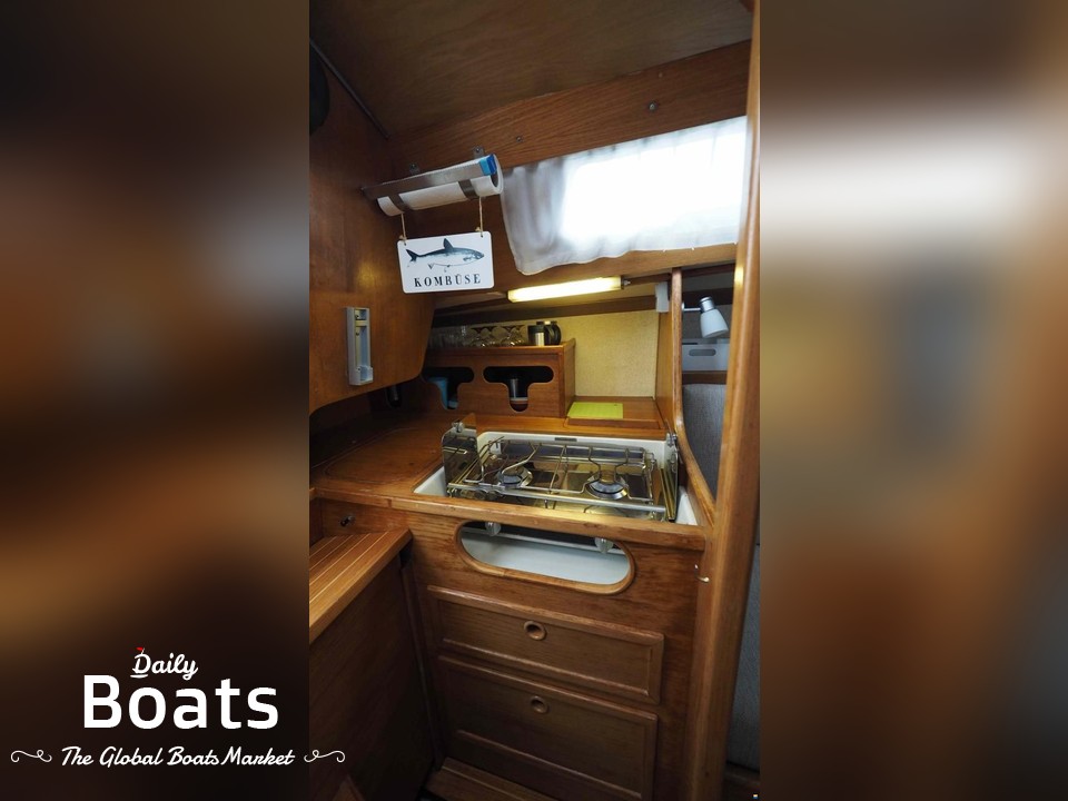 1998 Larsen 28 for sale. View price, photos and Buy 1998 Larsen 28 #475711