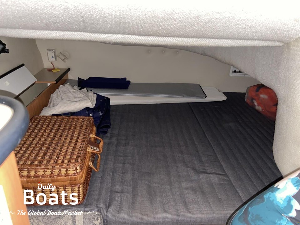 1999 Regal 242 Commodore for sale. View price, photos and Buy 1999 ...