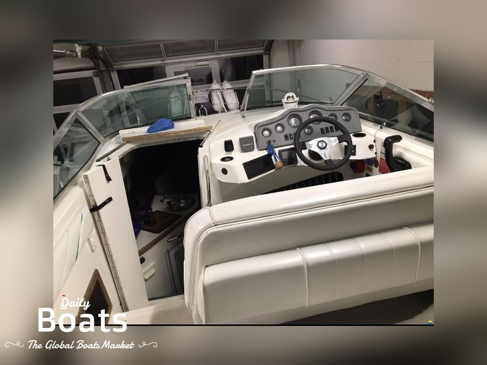 1996 Sea Ray 230 Da for sale. View price, photos and Buy 1996 Sea Ray ...